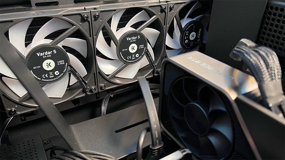 Wat kan je doen als je computer heet wordt? - Bel Bas computerservice!